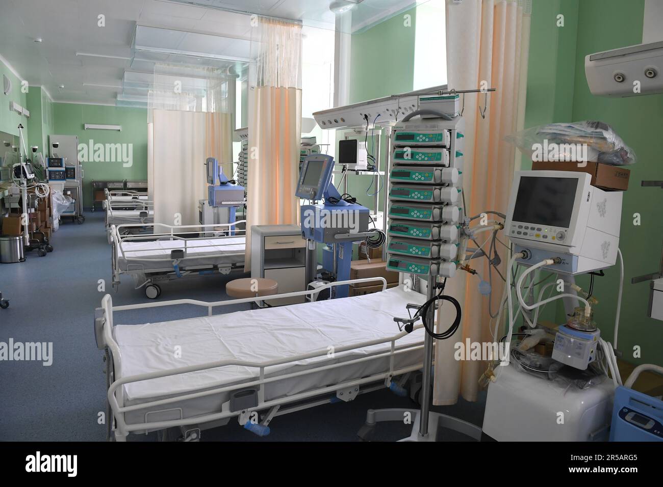 Moscow. Resuscitation ward in the building of the opened children's ...