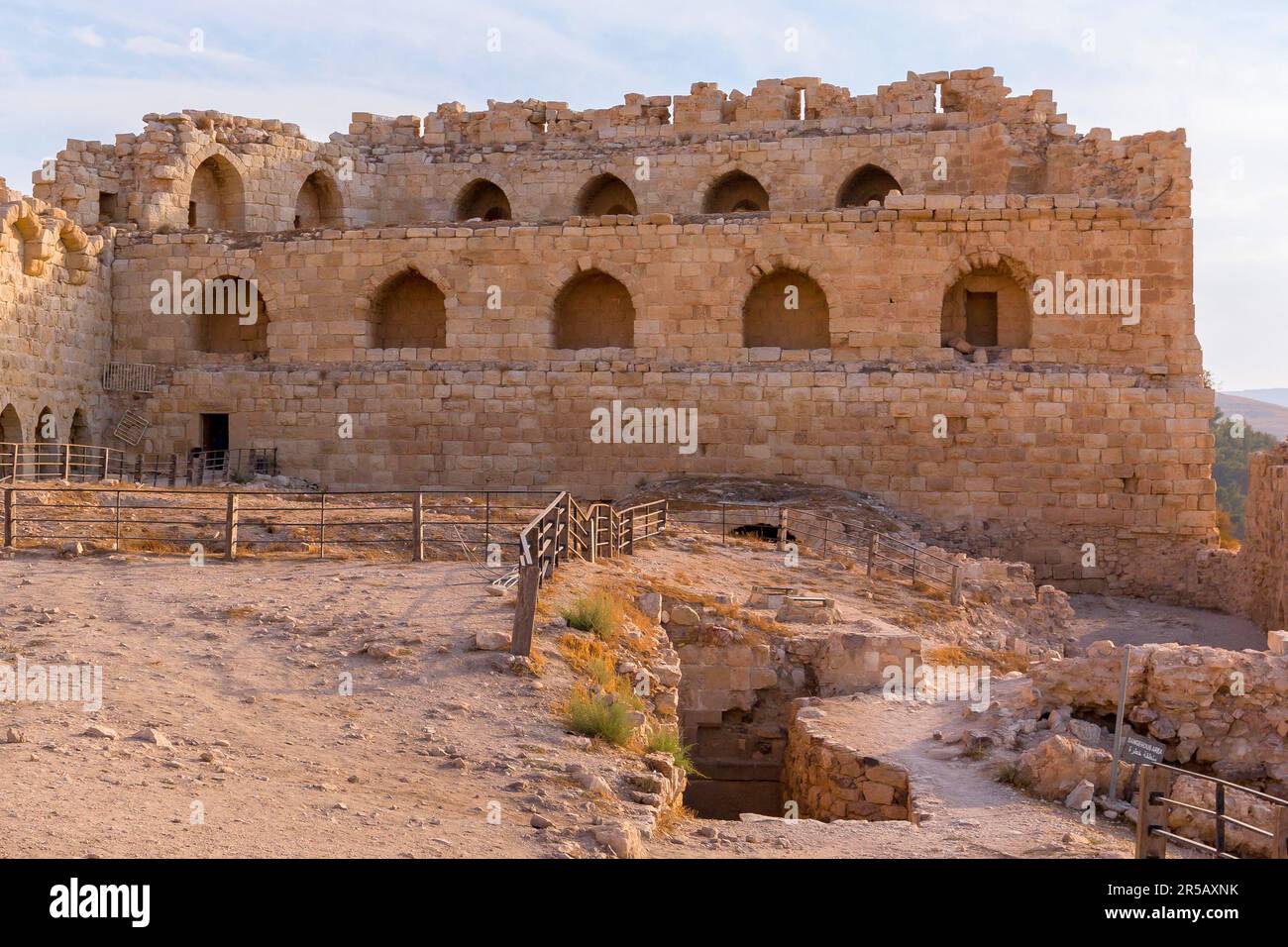 The crusader fort of kerak castle hi-res stock photography and images ...