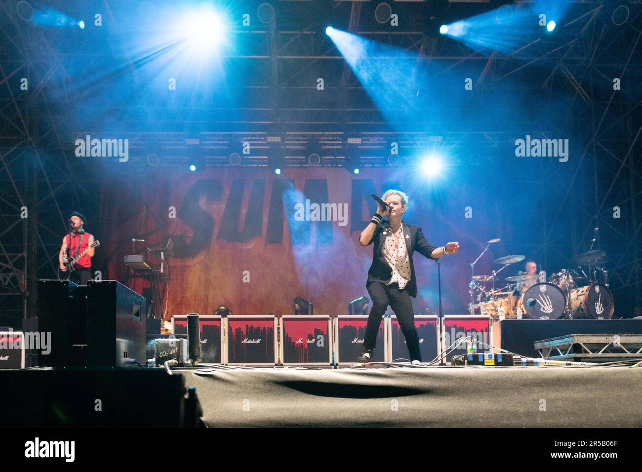 Sum 41 2023 hi-res stock photography and images - Alamy