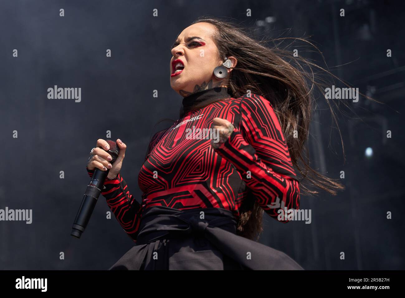 Jinjer singer hi-res stock photography and images - Alamy