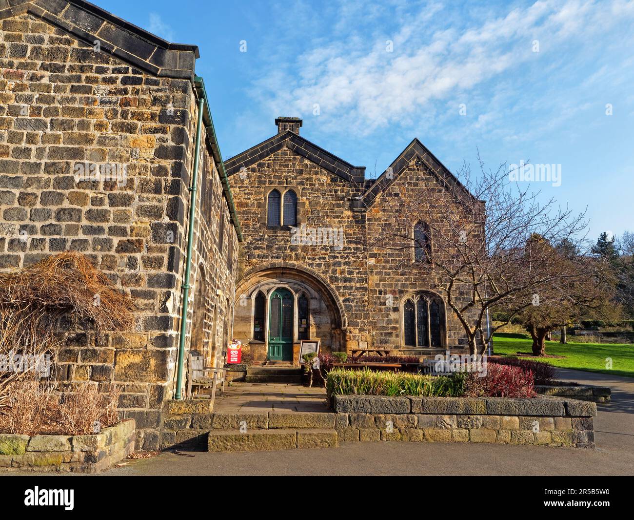 The gatehouse cafe hi-res stock photography and images - Alamy
