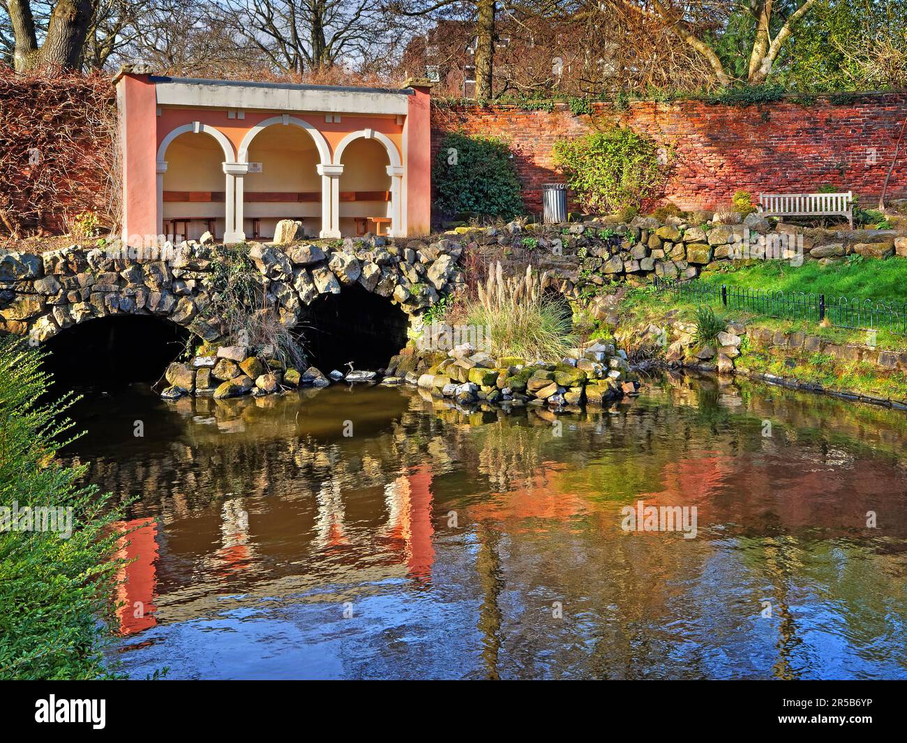 UK, West Yorkshire, Leeds, Roundhay Park, Canal Gardens, Shelter ...