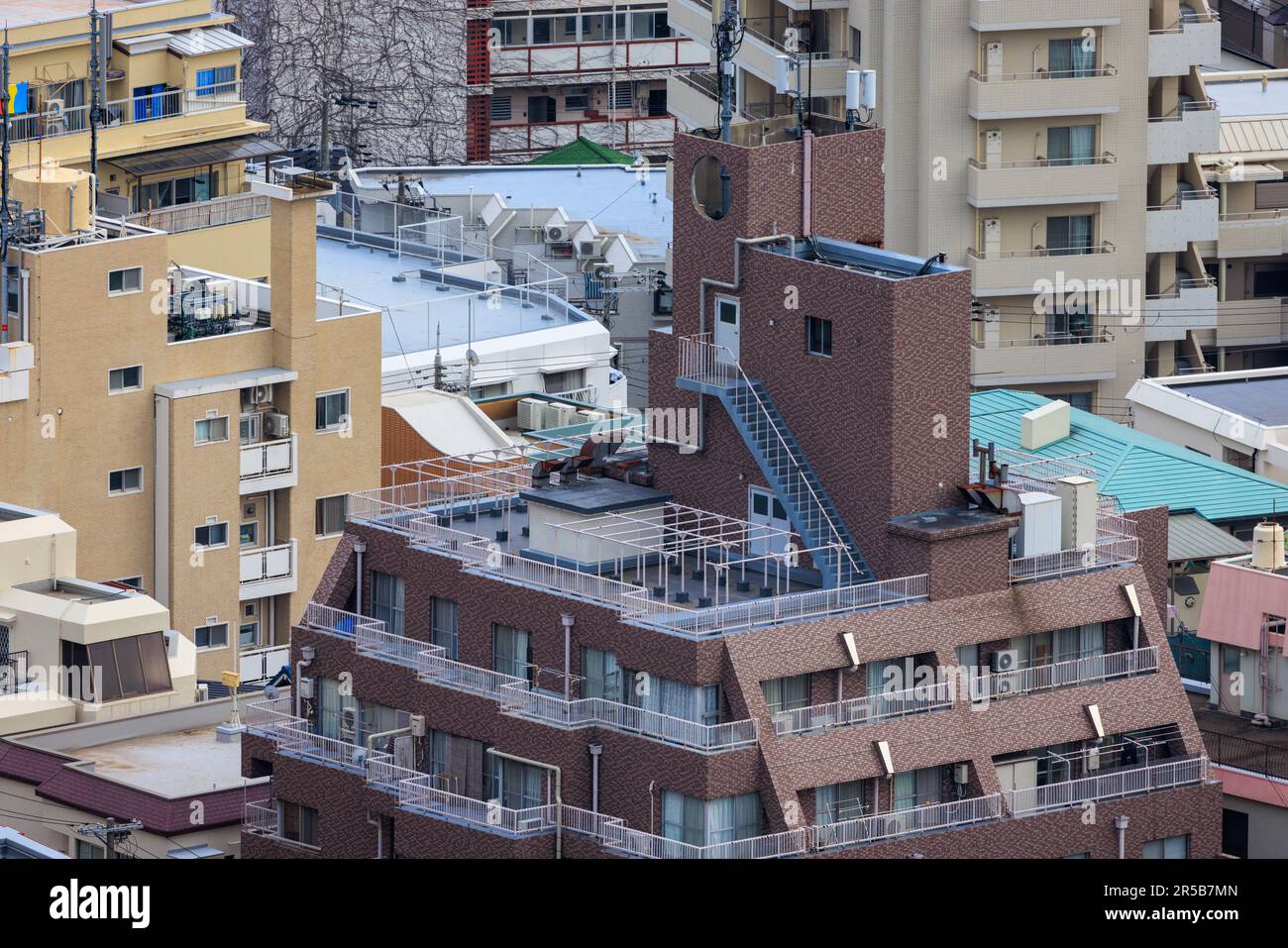 Wrap around balcony hi-res stock photography and images - Alamy
