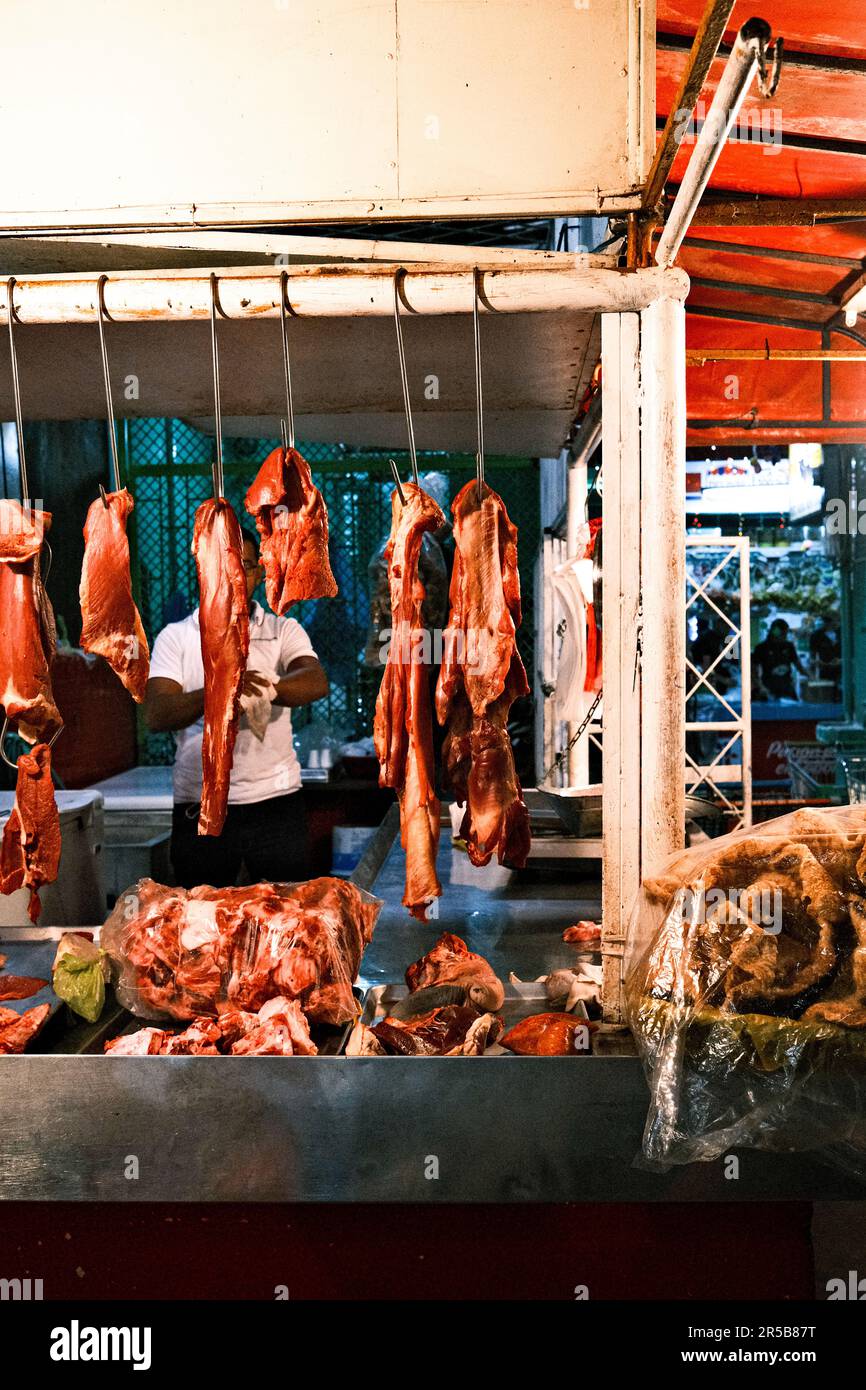Traditional meat market nicaragua hi-res stock photography and images ...