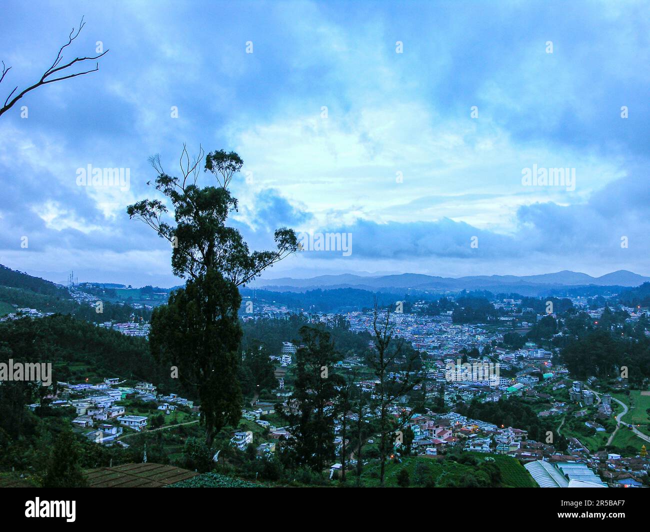 Night view of Ooty town on the Nilgiris, India Stock Photo - Alamy