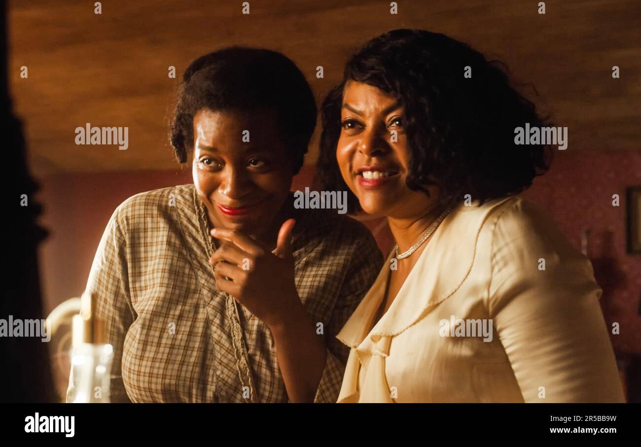USA. Taraji P. Henson and Fantasia Barrino in a scene from the (C ...