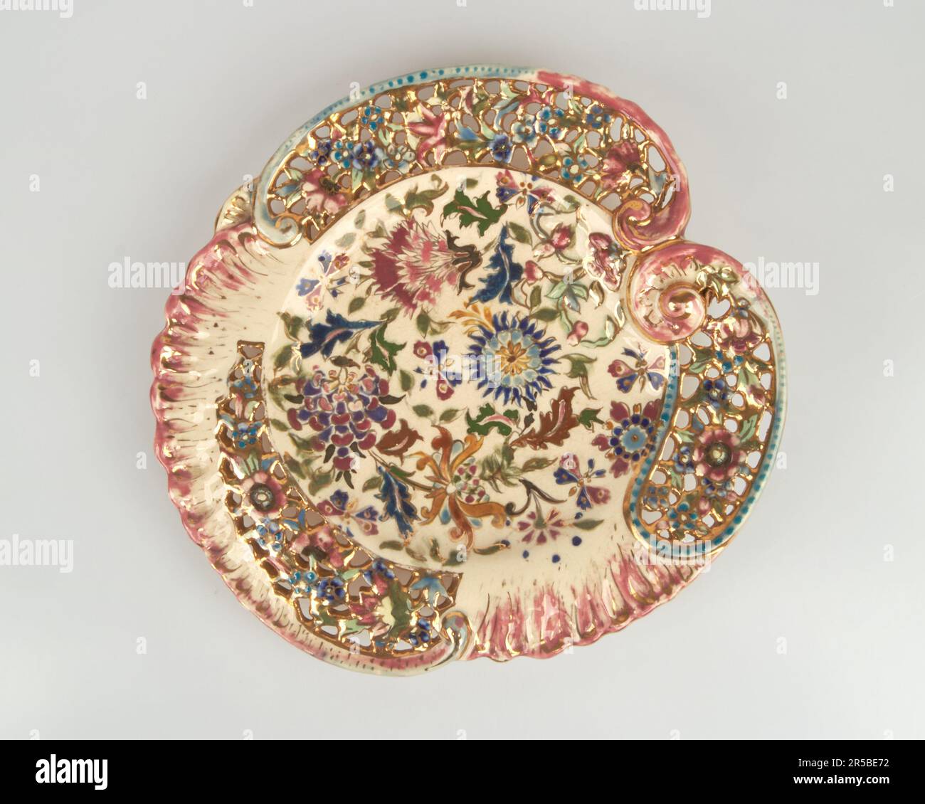 Antique 1880-1900 Fischer of Budapest reticulated pottery shell form ...