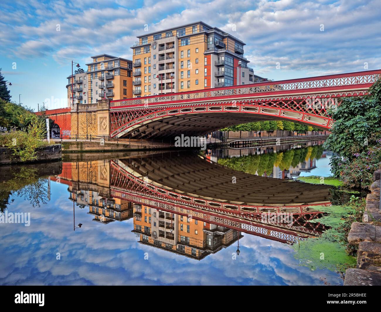UK, West Yorkshire, Leeds, Crown Point Bridge over the River Aire from ...