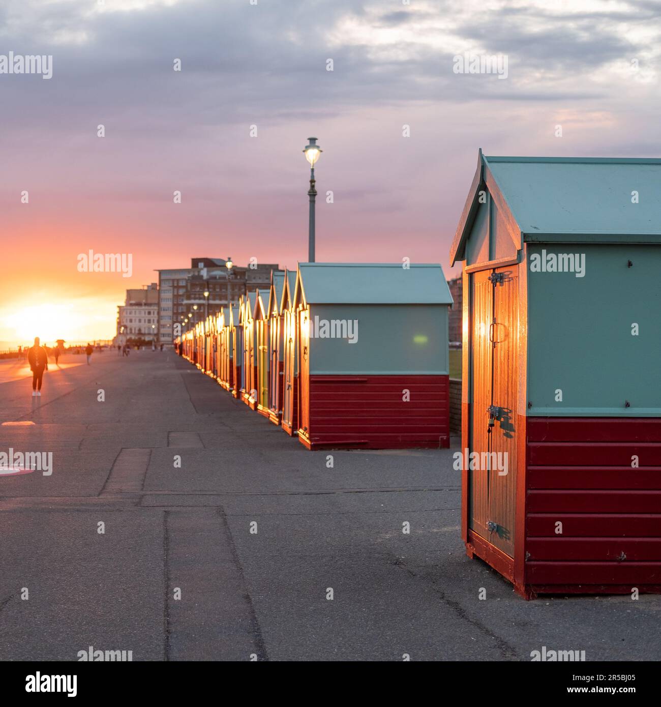 Brighton beach huts sunset hi-res stock photography and images - Alamy