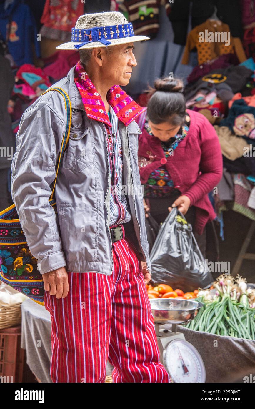Men in colorful traditional dress, Todos Santos Cuchumatán ...