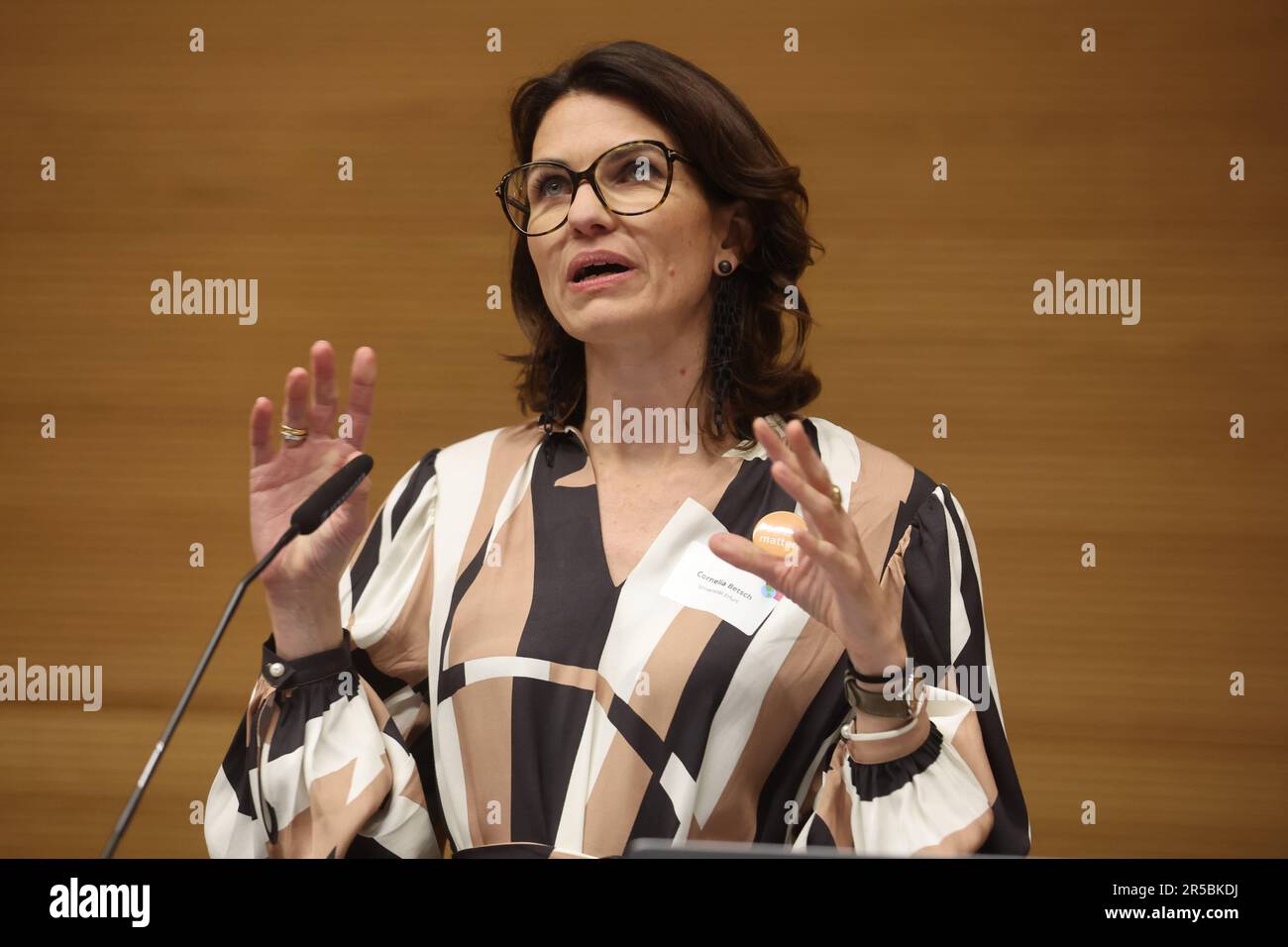 Ipb hi-res stock photography and images - Alamy