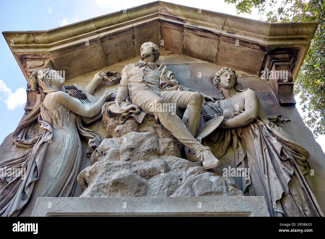 The Knot Garden relief carving of William Shakespeare. New Place ...