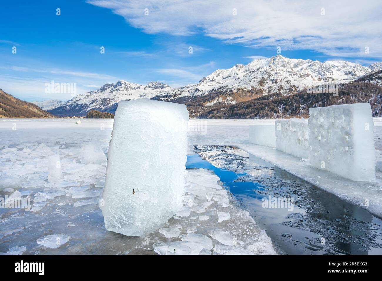 Ghiaccio ghiacciato hi-res stock photography and images - Alamy