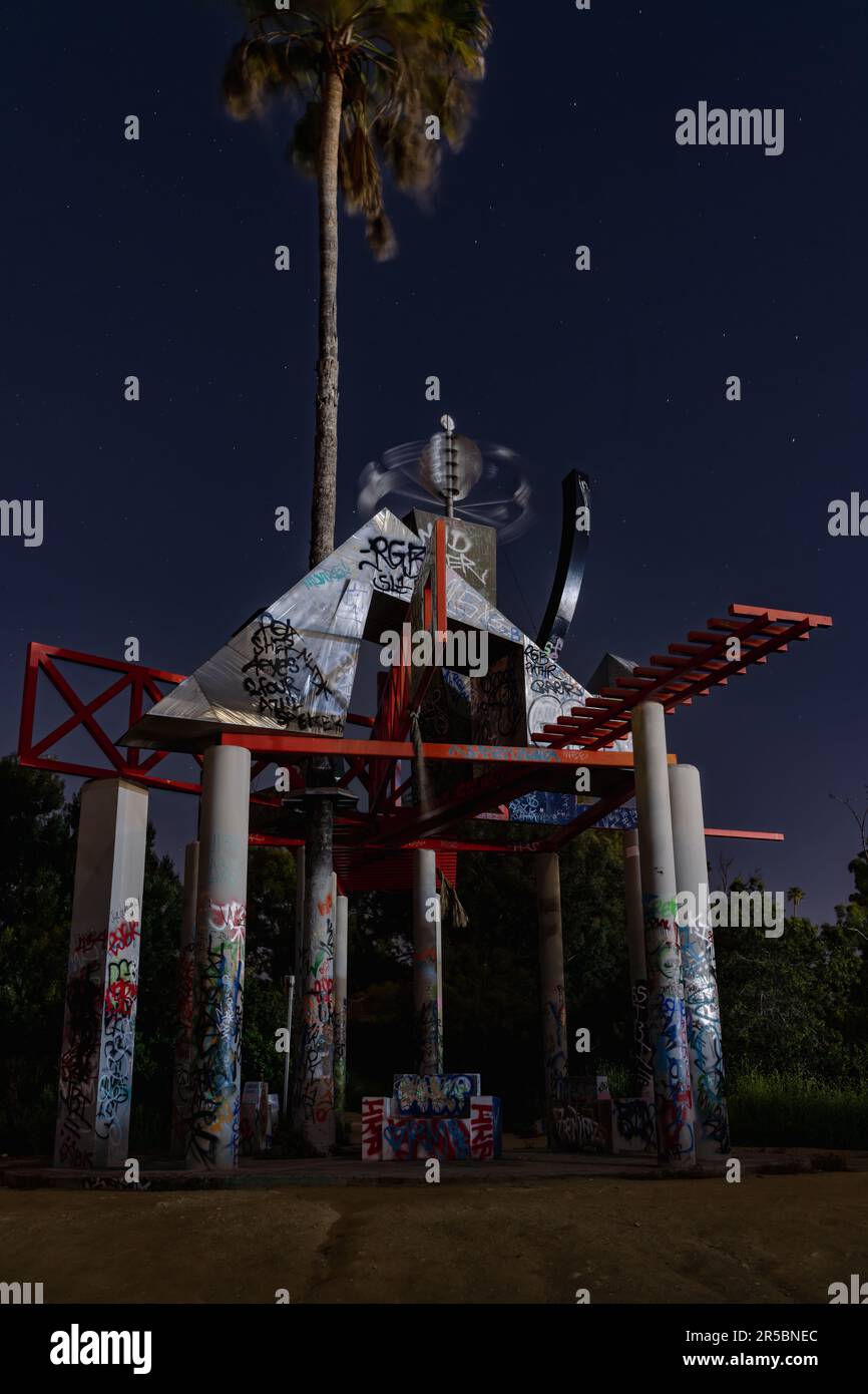 An old structure covered in graffiti in the Elysian Park, Los Angeles Stock Photo - Alamy