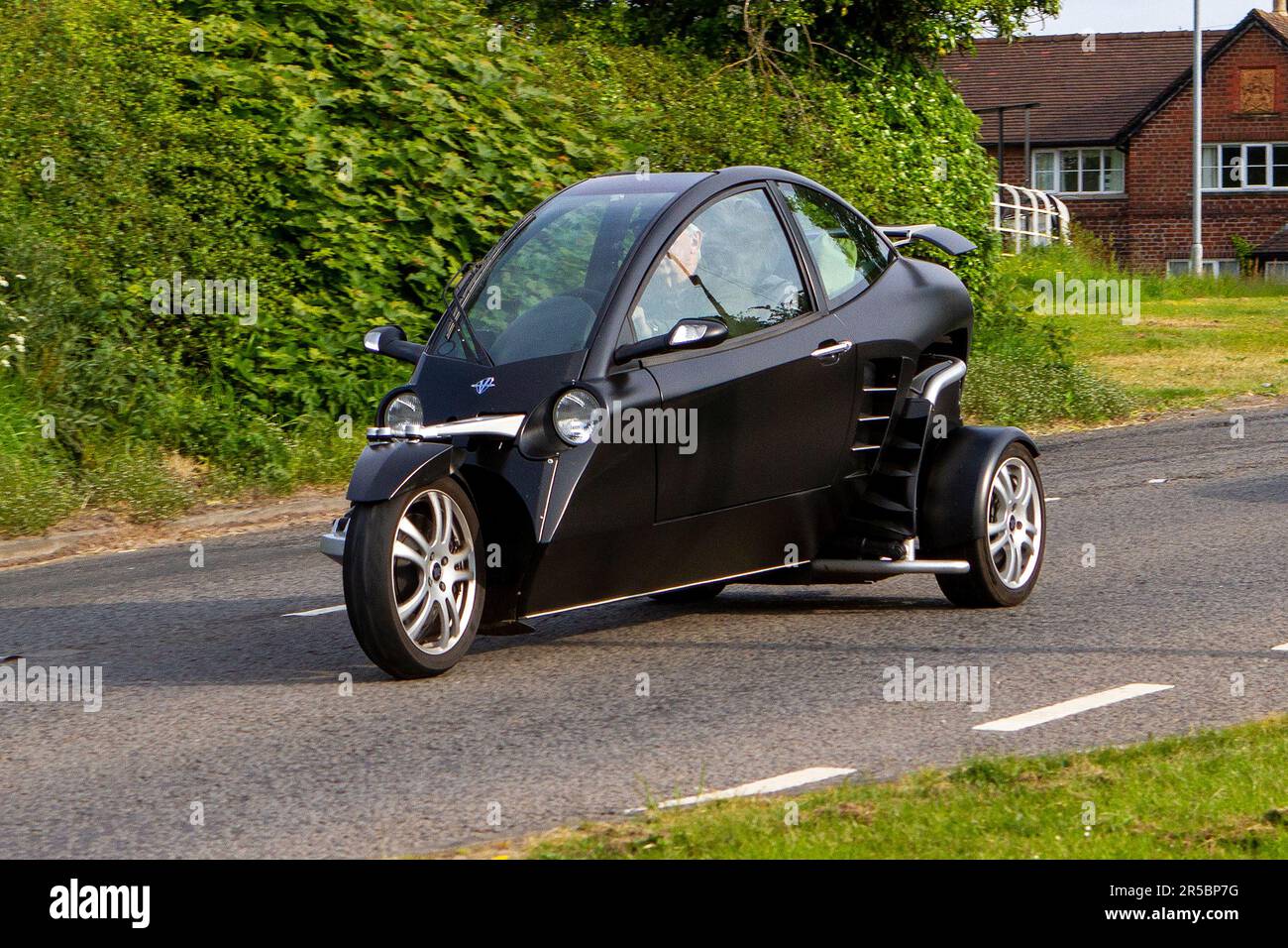 Three-wheeler Carver One. Dutch tilting car, Yesteryear motors en route ...