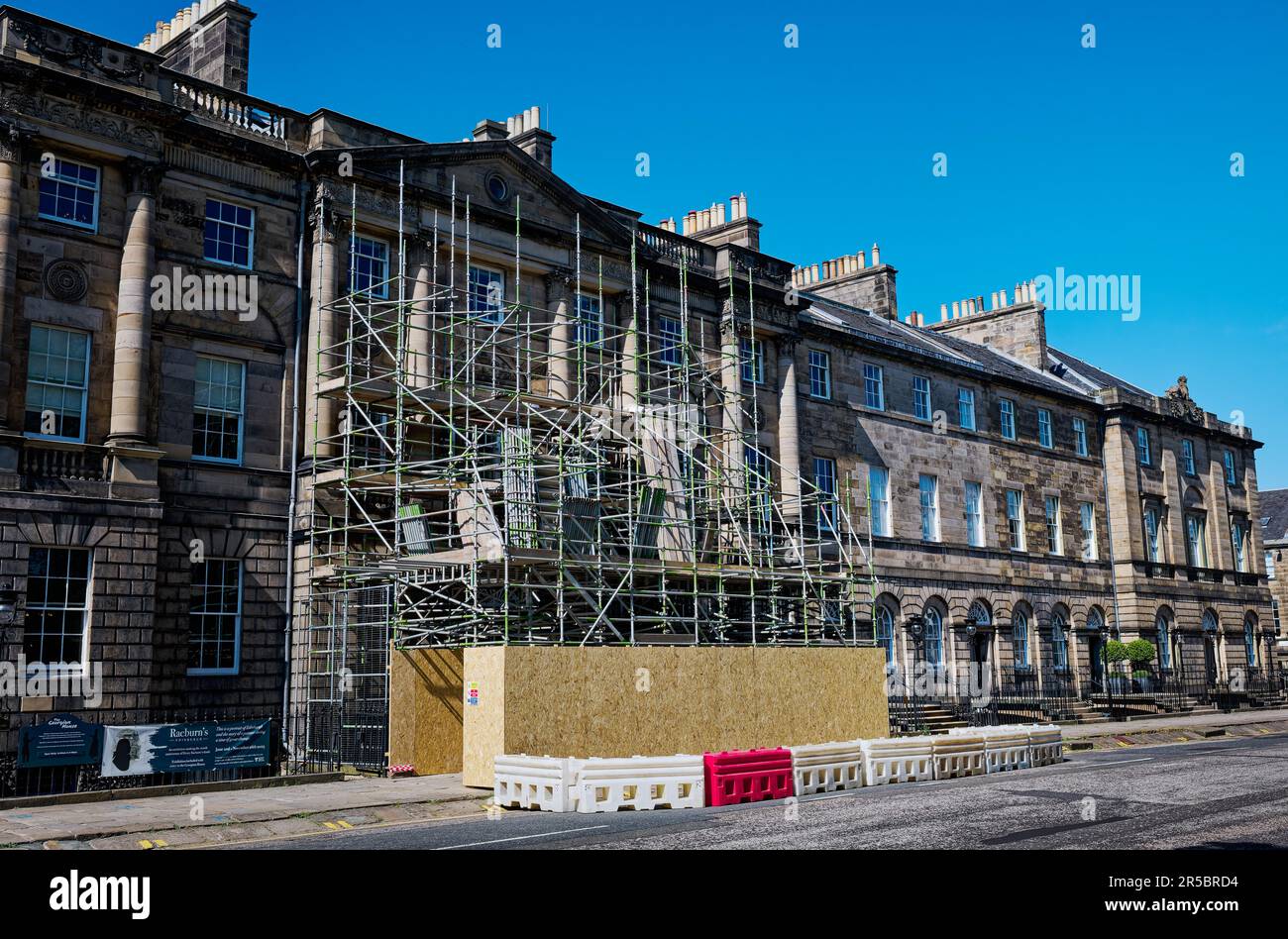 Edinburgh Scotland, UK 02 June 2023. Scaffold on the facade of Bute ...