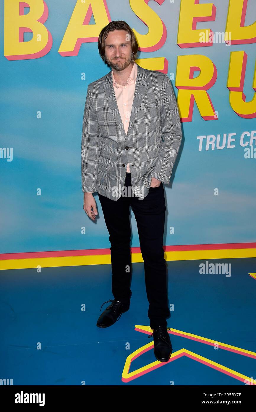 Aaron Staton bei der Premiere der Peacock Streamingserie 'Based on a ...