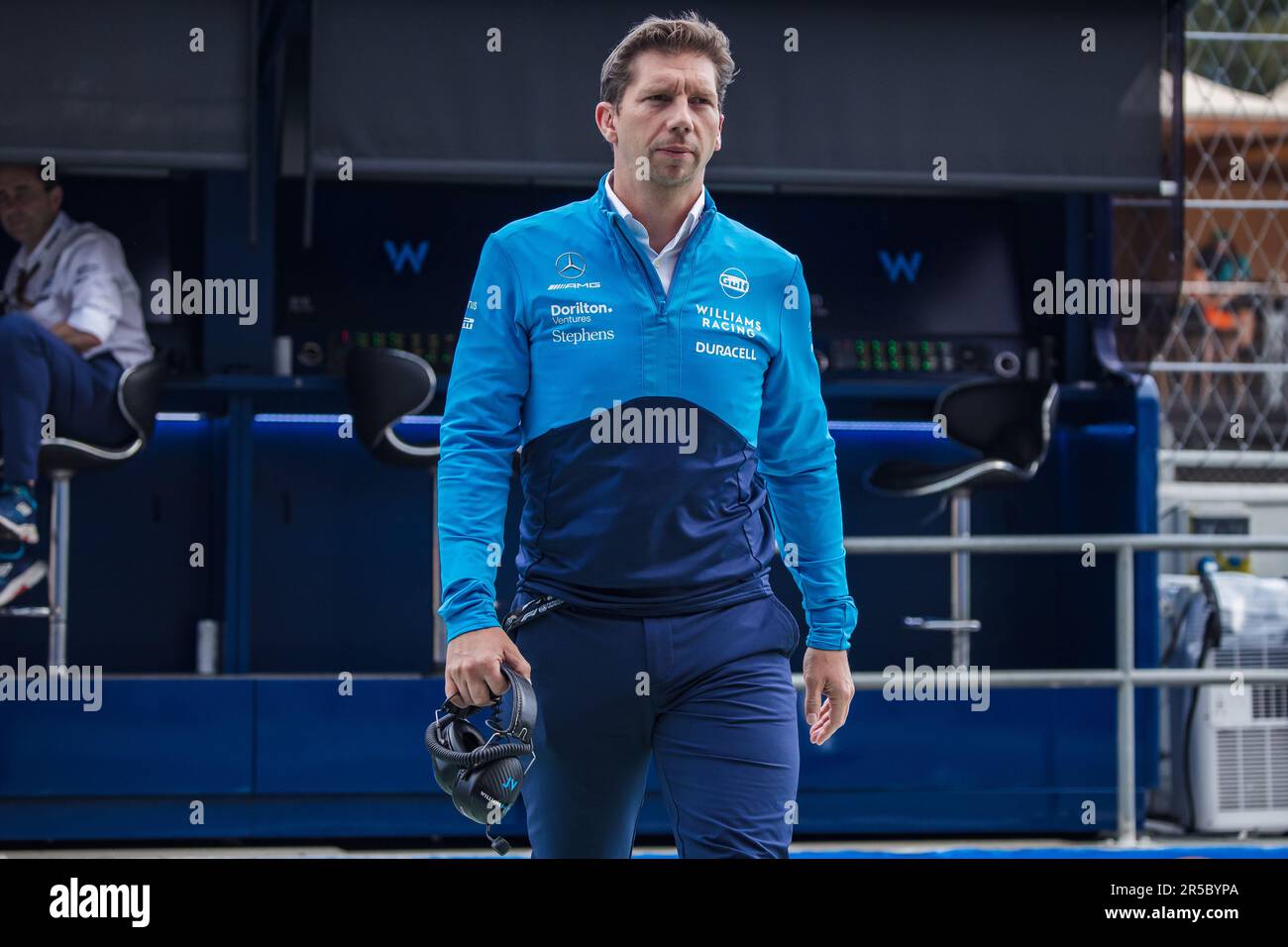 Formula 1 race engineer james hi-res stock photography and images - Alamy