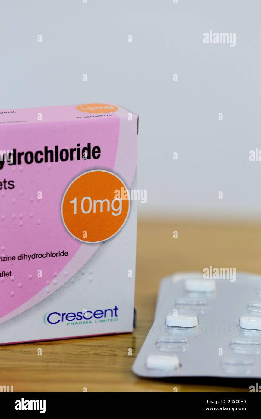 Antihistamine Cetirizine dihydrochloride Stock Photo - Alamy