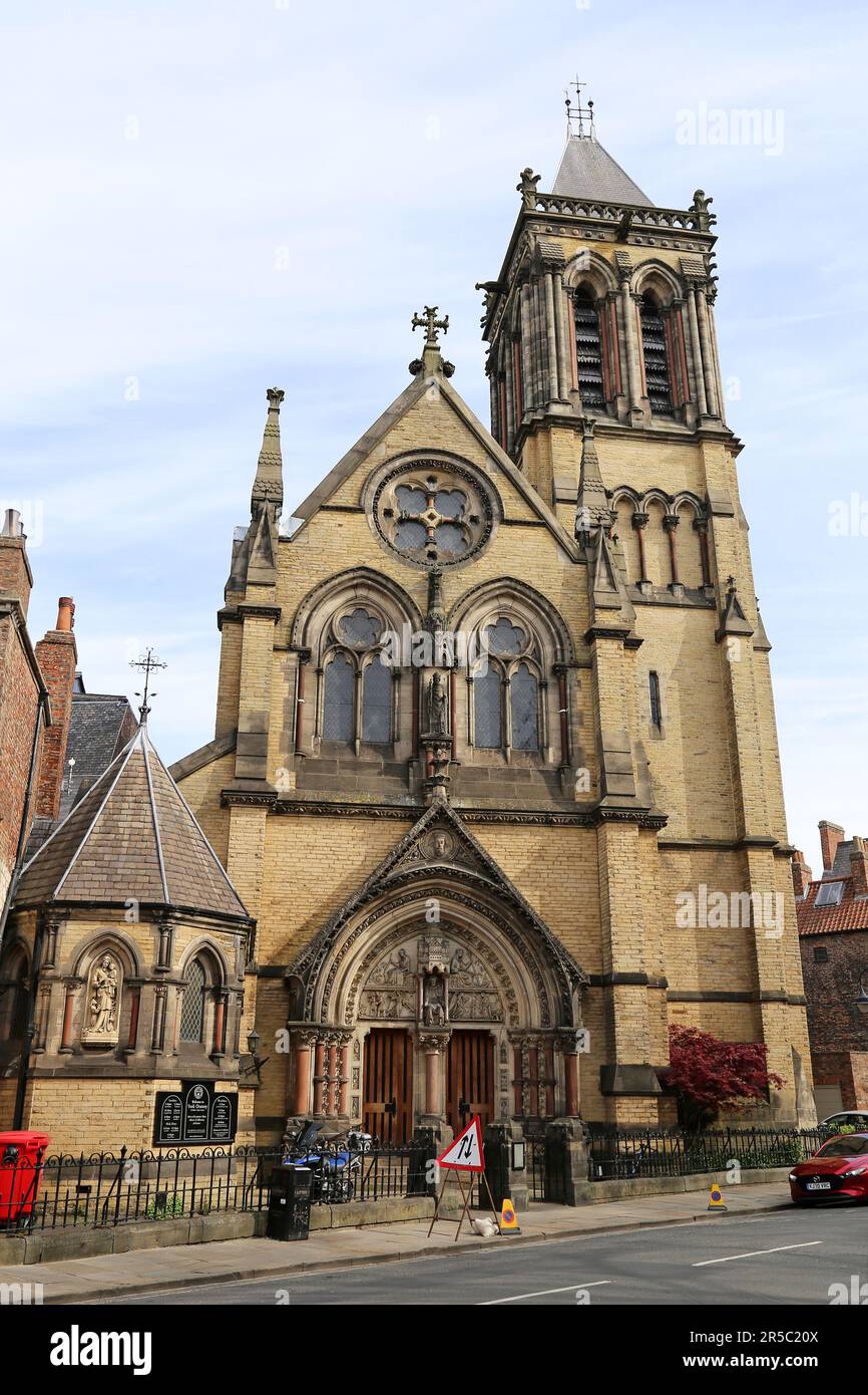 Oratory church of saint wilfred hi-res stock photography and images - Alamy