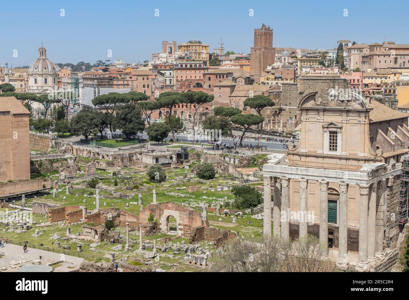 Aerial panoramic view of the ruins of the Roman Forum Stock Photo - Alamy