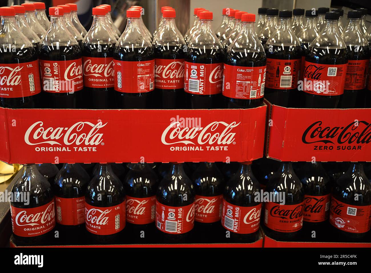 Grocery storfe hi-res stock photography and images - Alamy