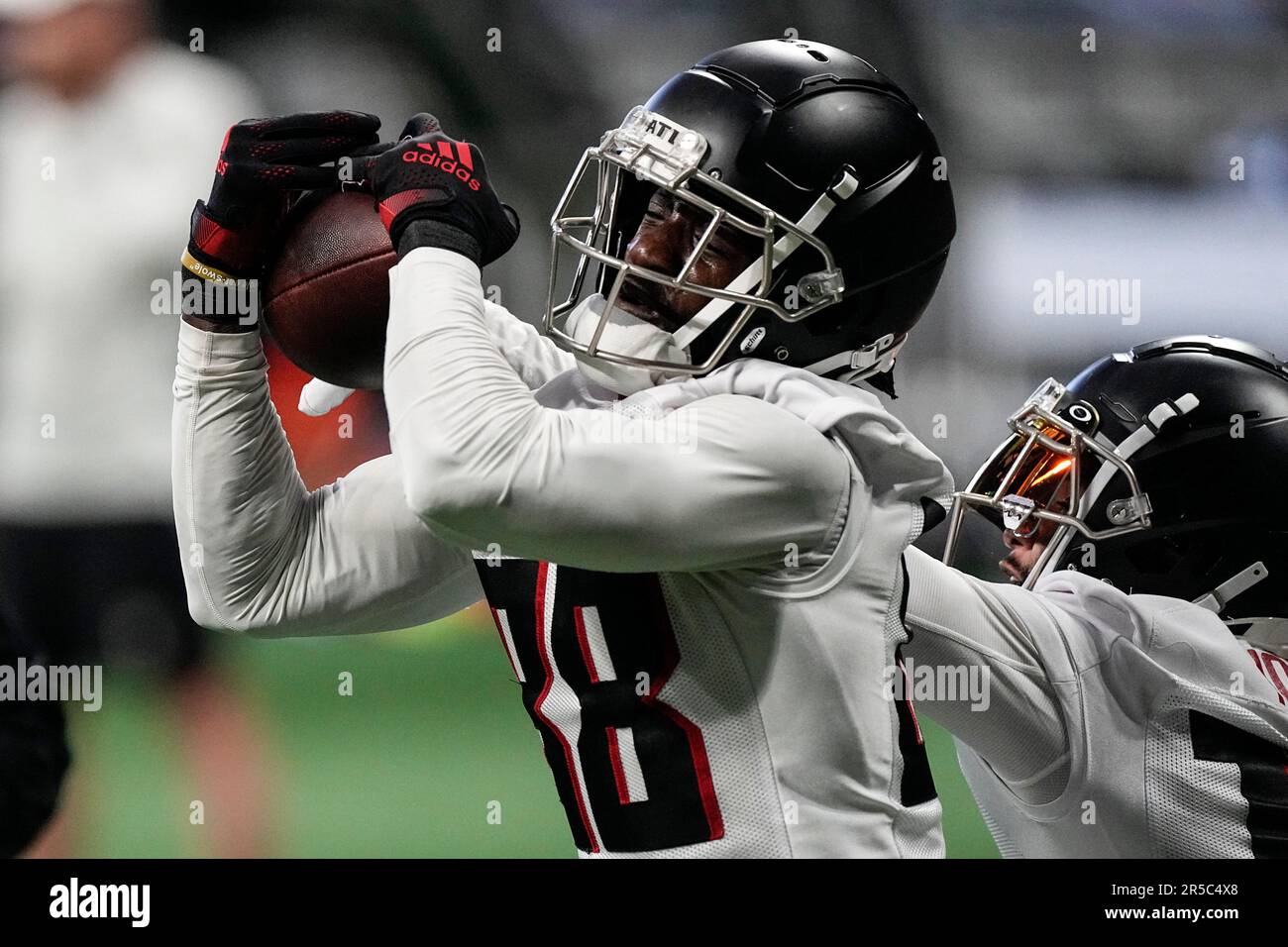 Atlanta Falcons wide receiver Frank Darby (88) makes a catch during the ...