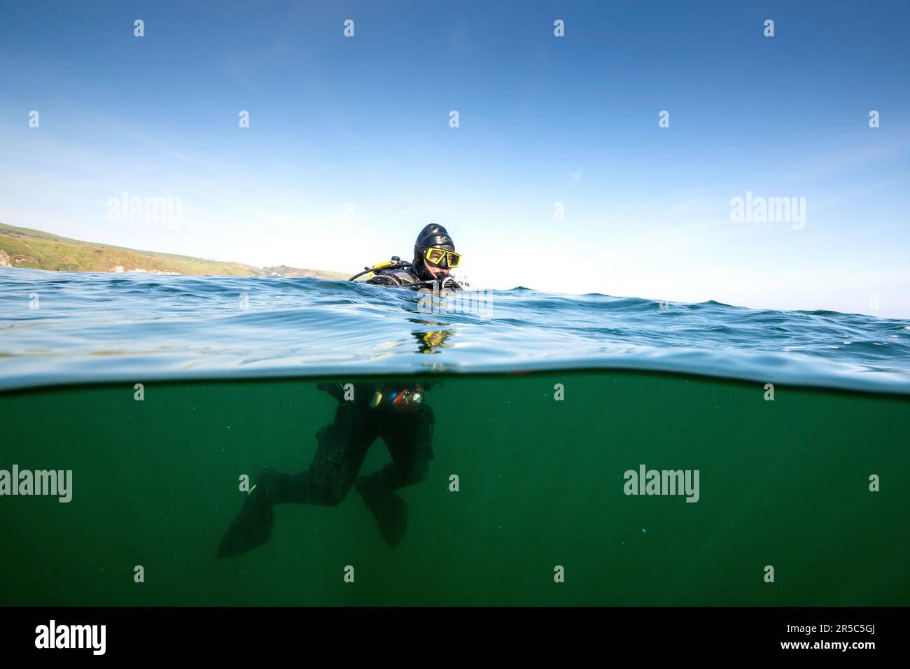 Dive st abbs hi-res stock photography and images - Alamy