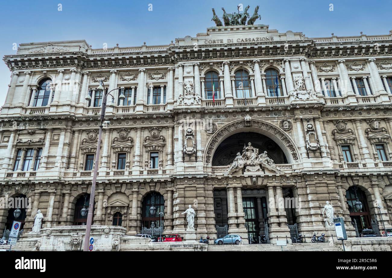 Constitutional column hi-res stock photography and images - Alamy