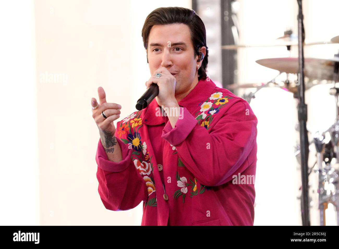 Big Time Rush member Logan Henderson performs on NBC's Today show at ...