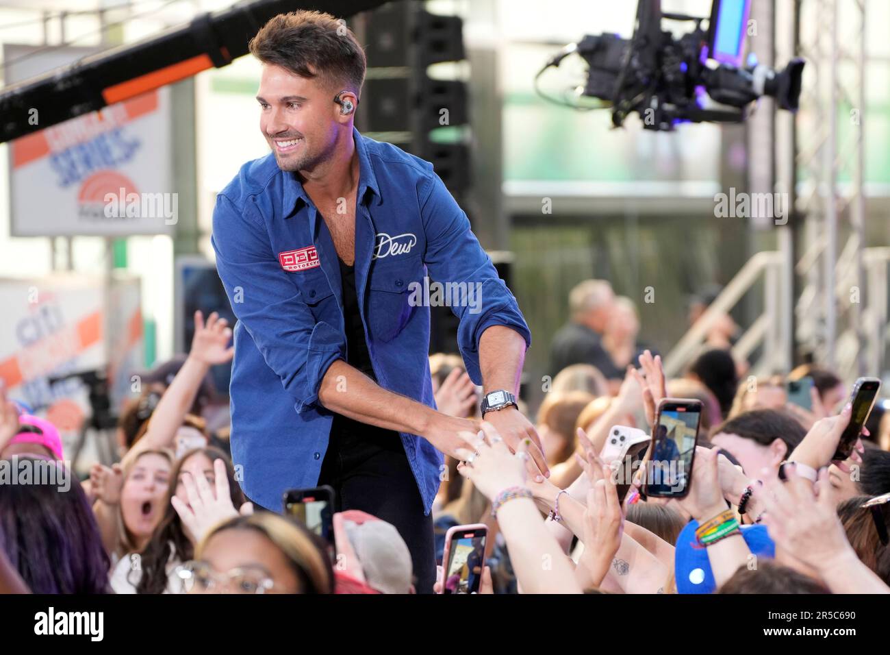 Meeting James Maslow
