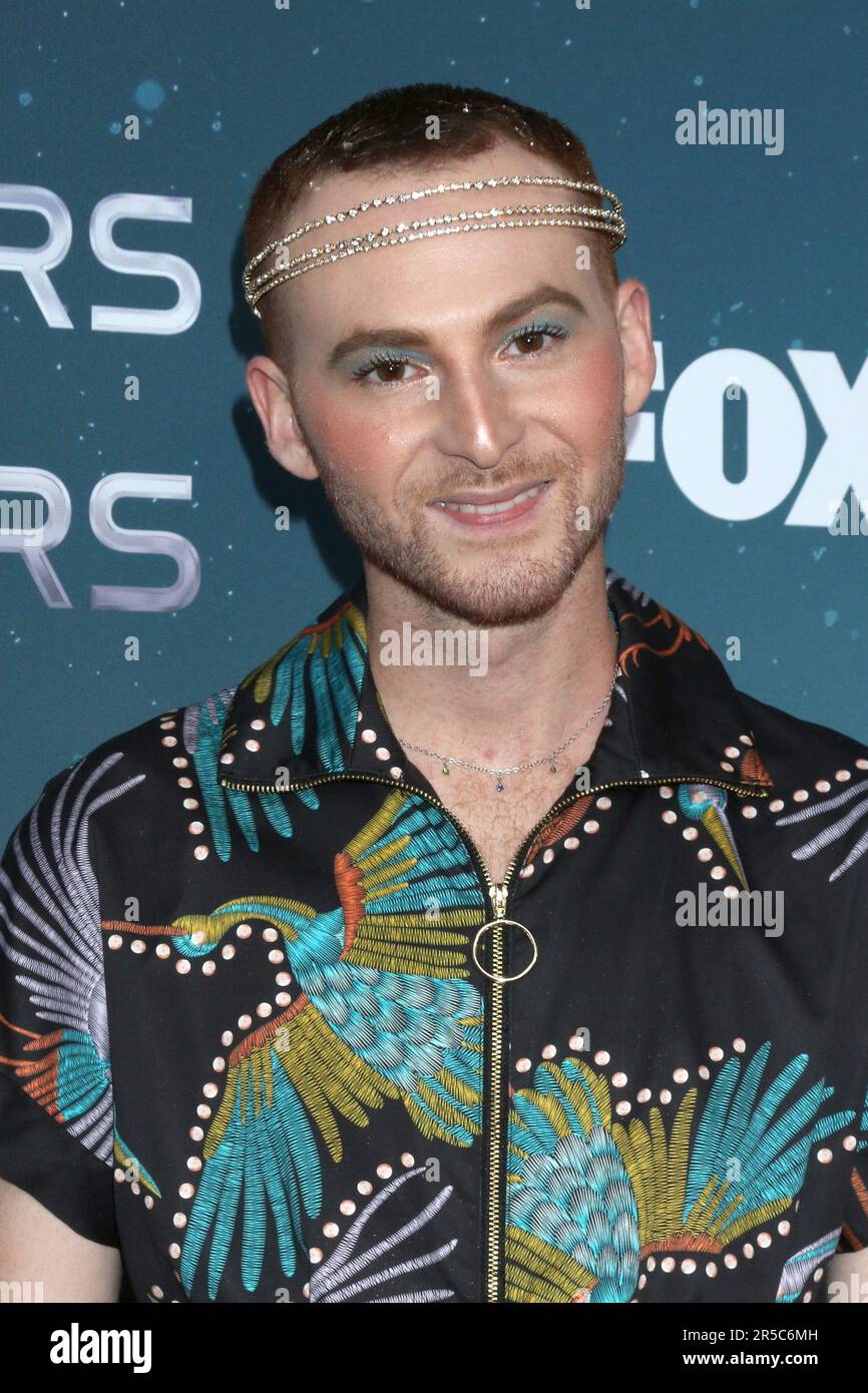 LOS ANGELES - JUN 1: Zachary Reality at the FOX's Stars on Mars VIP Red ...