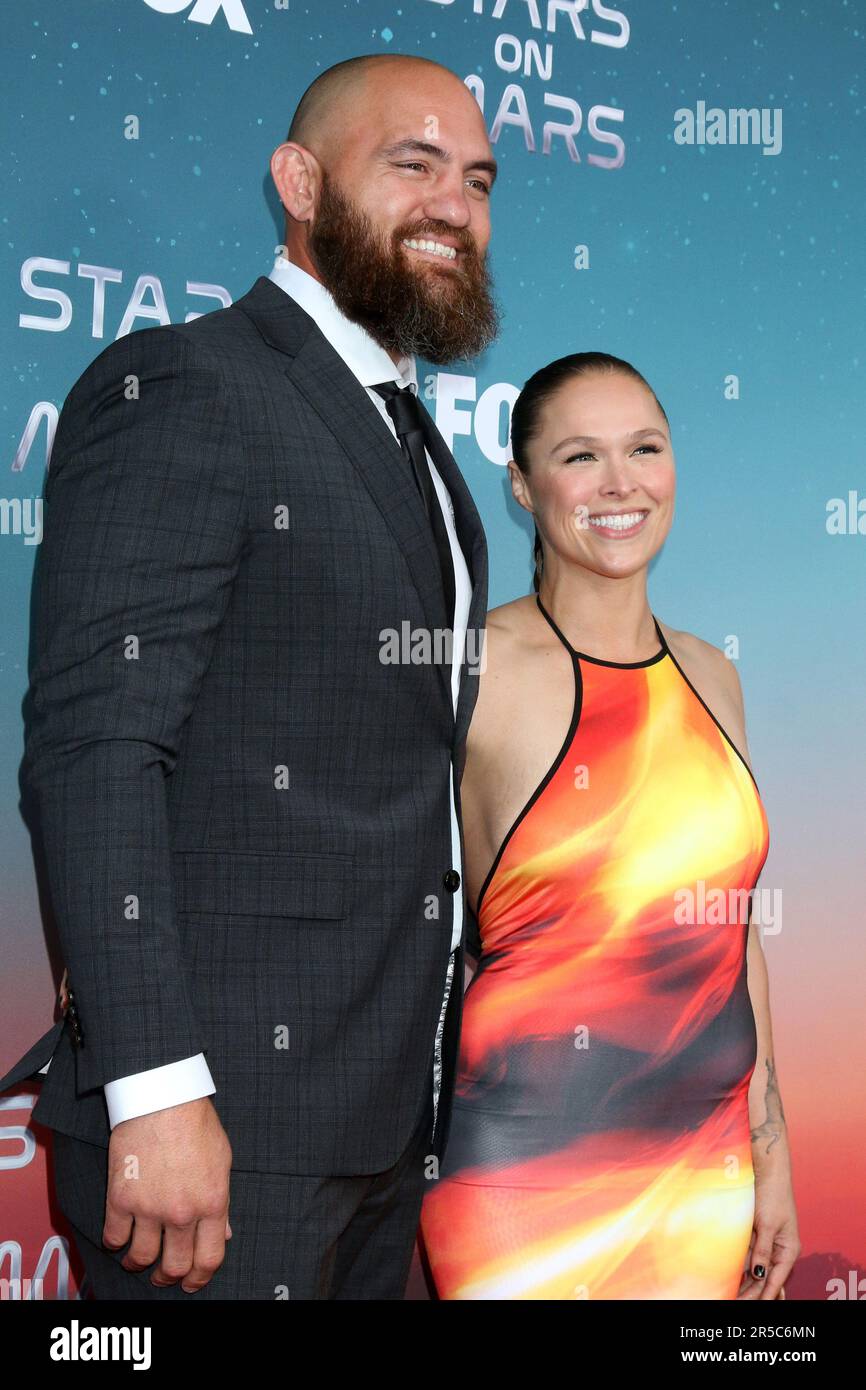 LOS ANGELES - JUN 1: Travis Browne, Ronda Rousey at the FOX's Stars on ...