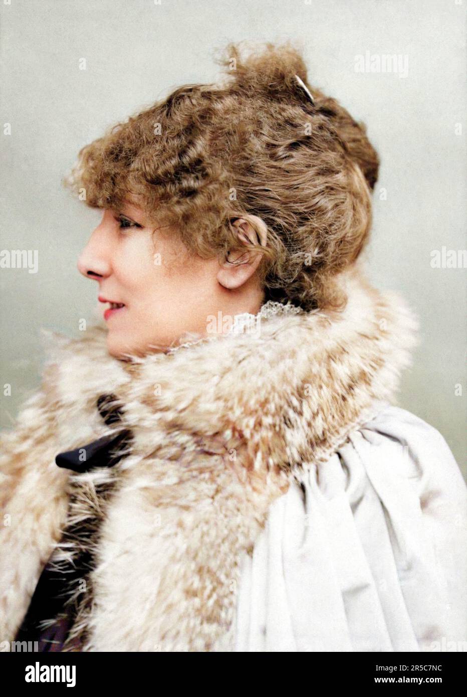 1882 ca , PARIS , FRANCE : The french most celebrated theatre actress ...