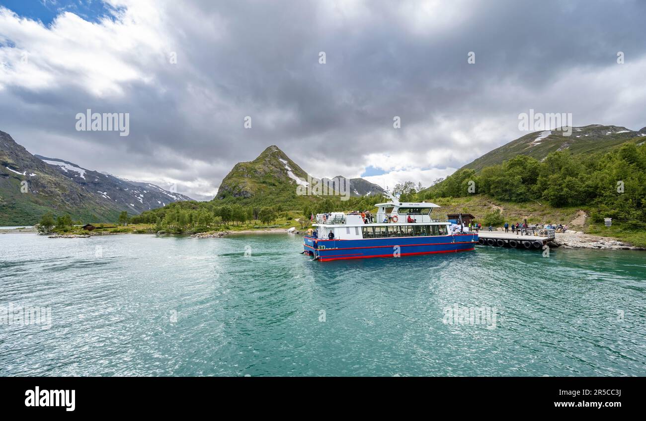 Boat at the jetty, end point of the traverse of the Besseggen Ridge ...