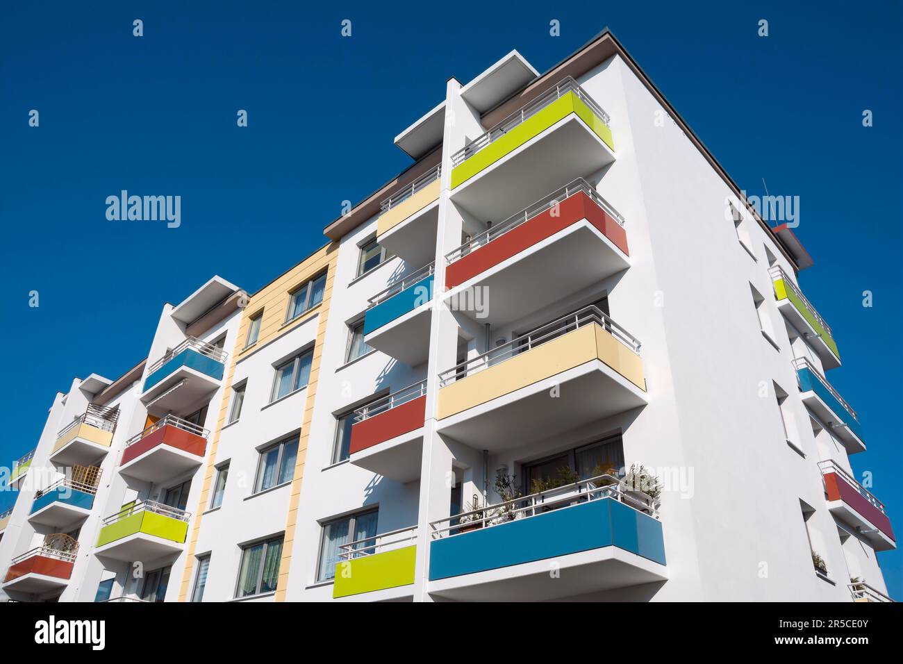 Refurbished social housing, refurbished prefabricated building Stock ...
