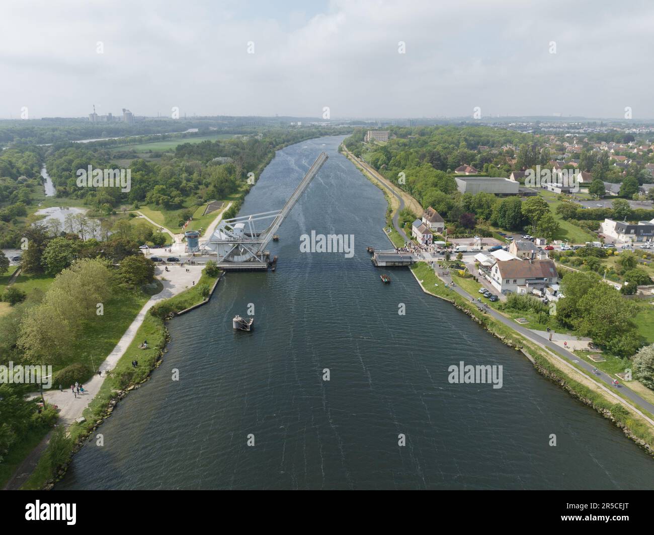 Pegasus Bridge, world war 2 landmark and war memorial Stock Photo - Alamy