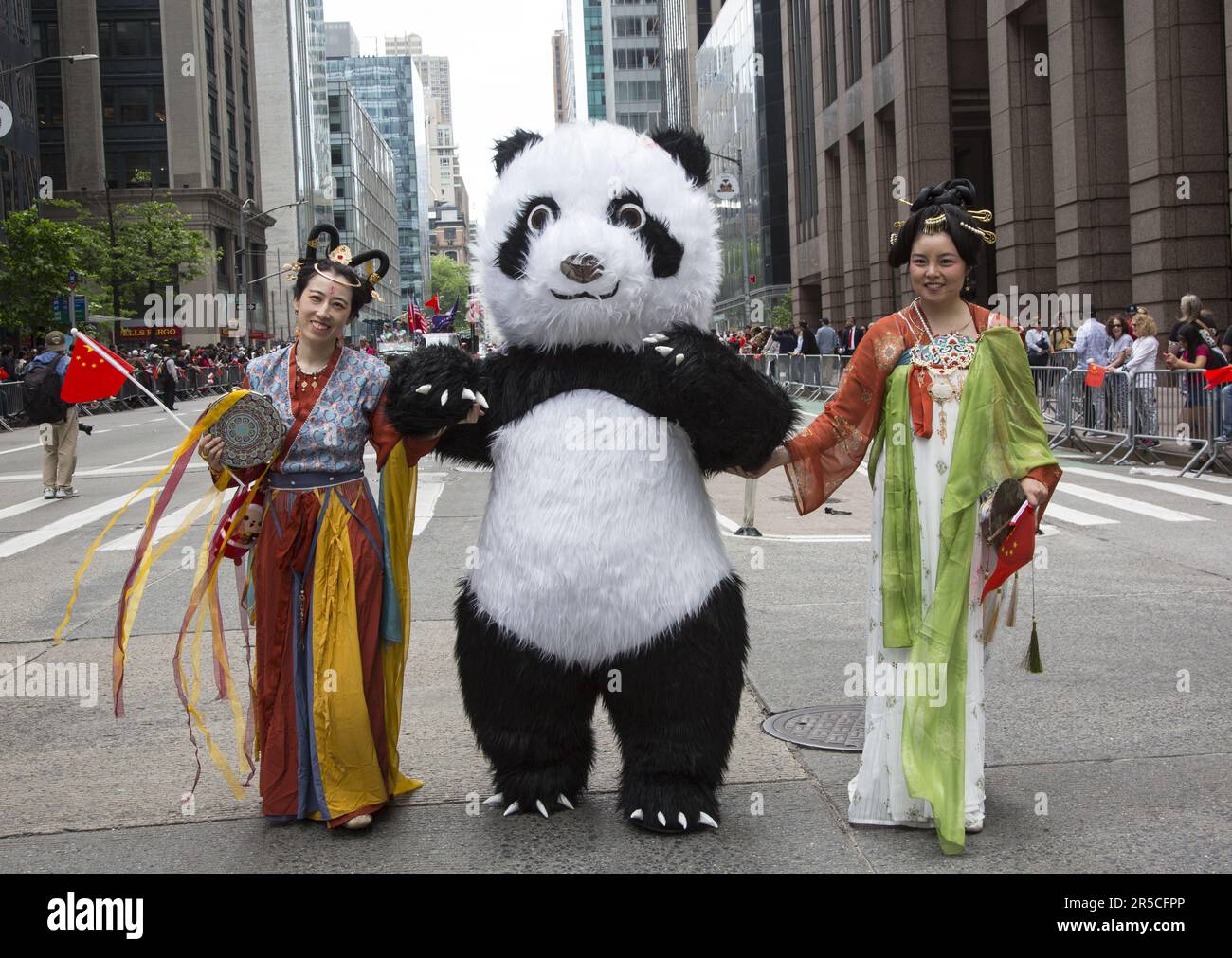 2023 Asian American Pacific Islander Heritage Parade in NYC marches up ...
