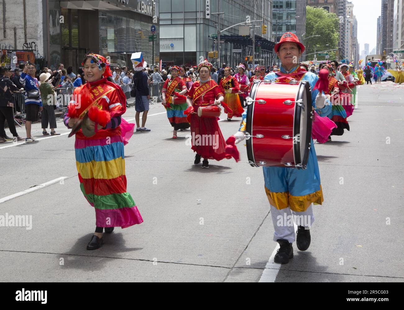 2023 Asian American Pacific Islander Heritage Parade in NYC marches up ...