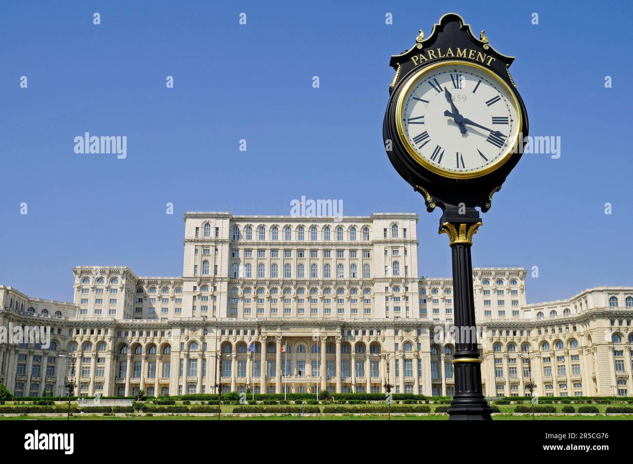 Street clock, Palace of Parliament, Parliament, Bucharest, Romania ...