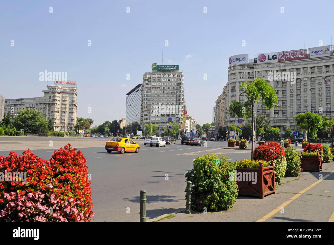 Bucharest city view hi-res stock photography and images - Alamy