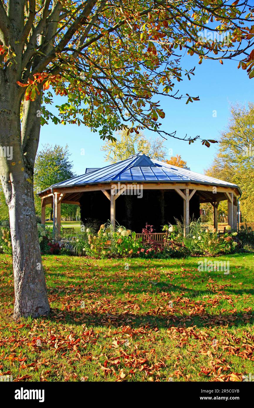Graduation pavilion hi-res stock photography and images - Alamy