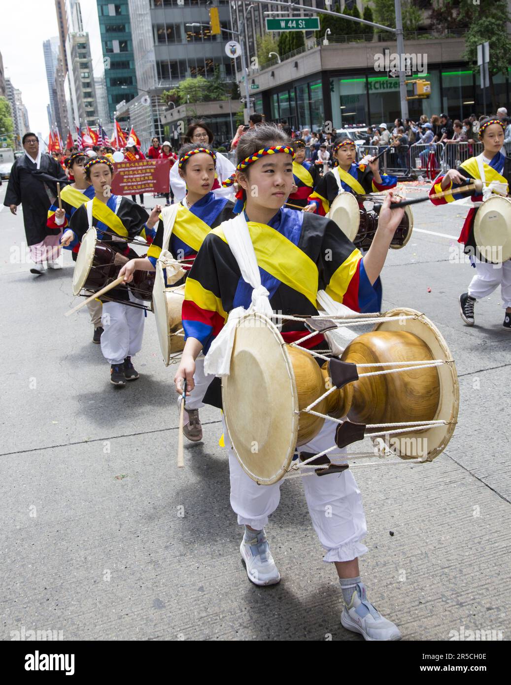 2023 Asian American Pacific Islander Heritage Parade in NYC marches up ...
