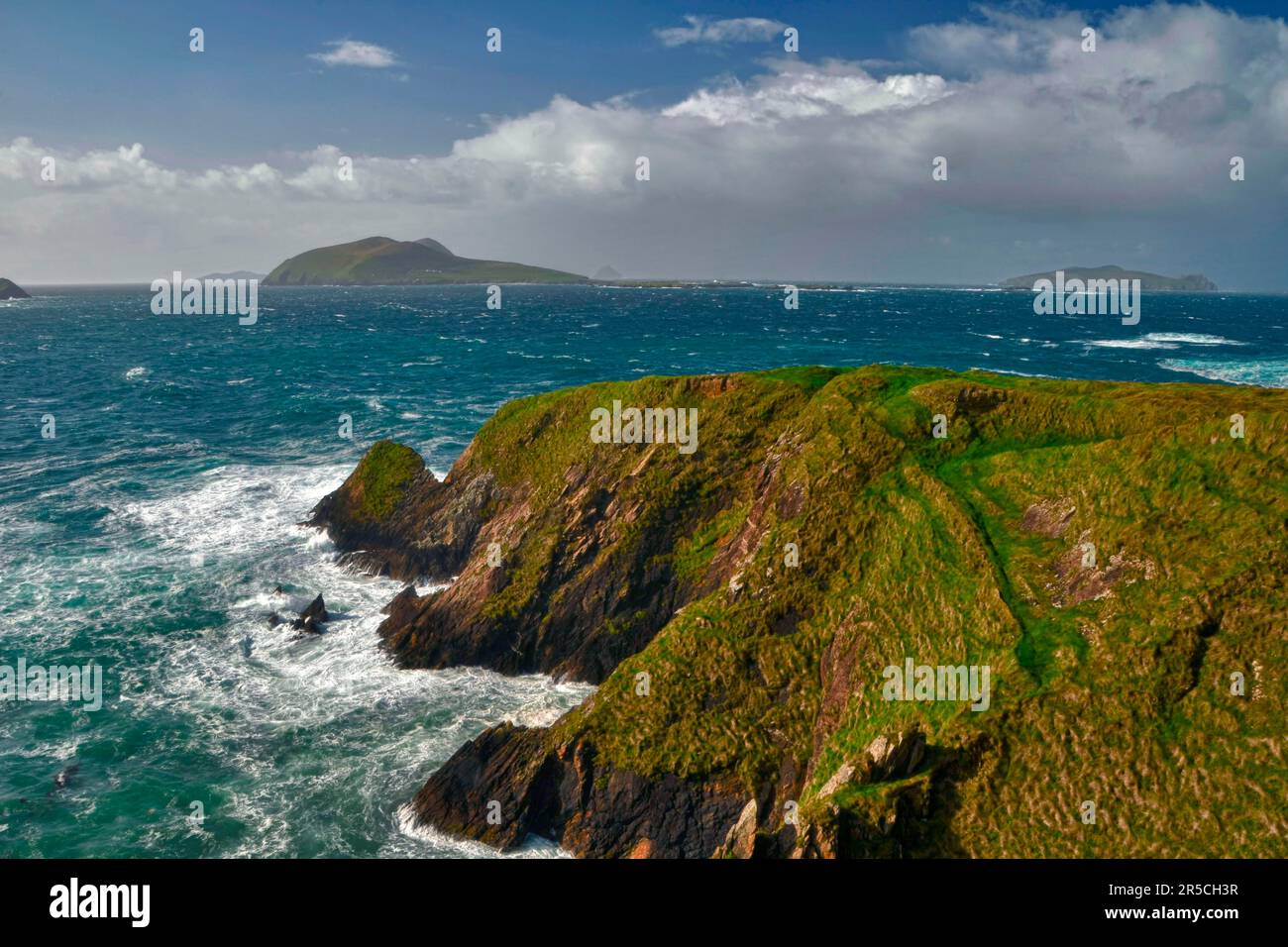 View of Great Blasket Island, Dunquin, Dingle Peninsula, County Kerry, Ireland Stock Photo - Alamy