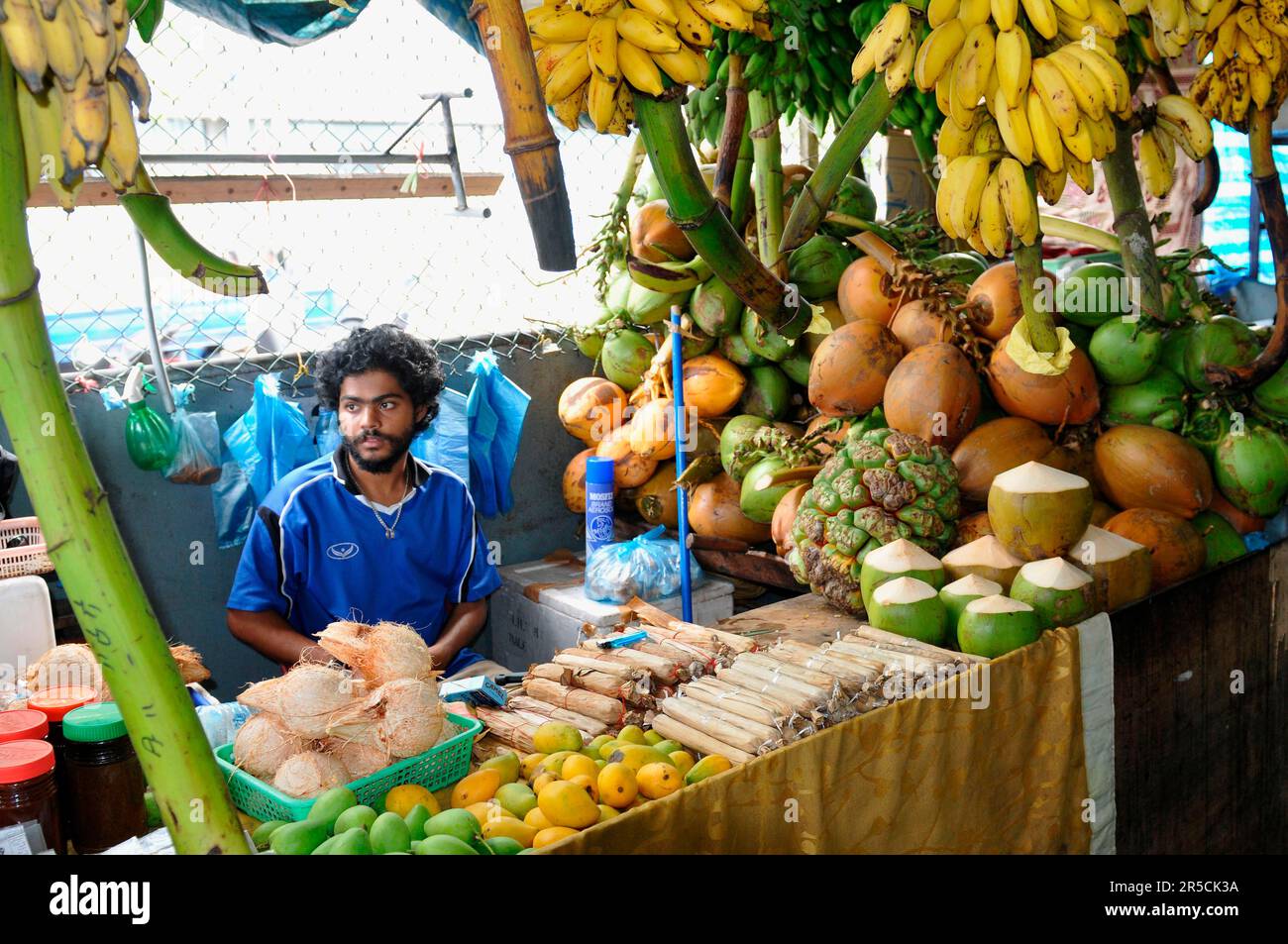 Malé maldives market hi-res stock photography and images - Alamy
