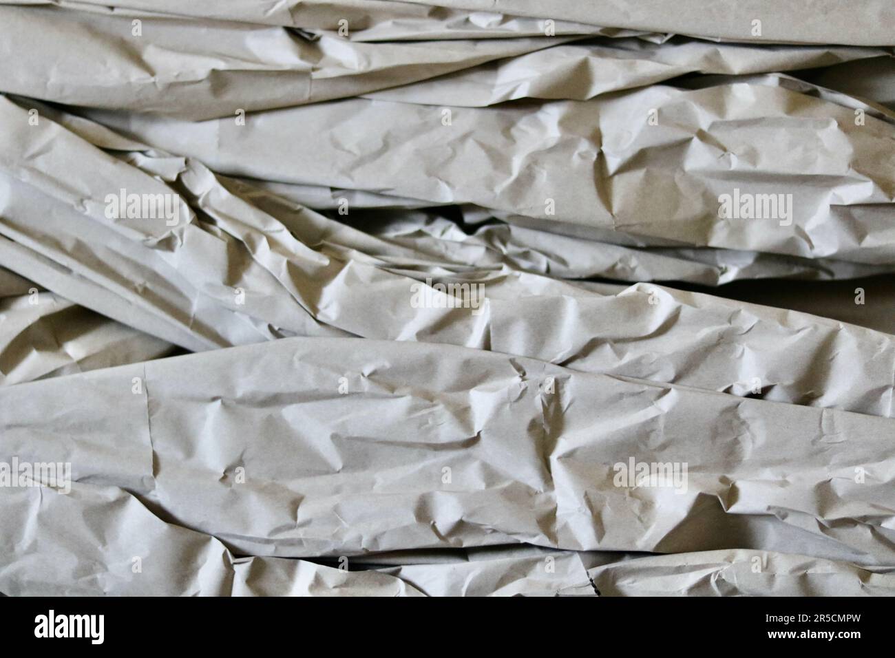 Scrunched up paper hi-res stock photography and images - Alamy