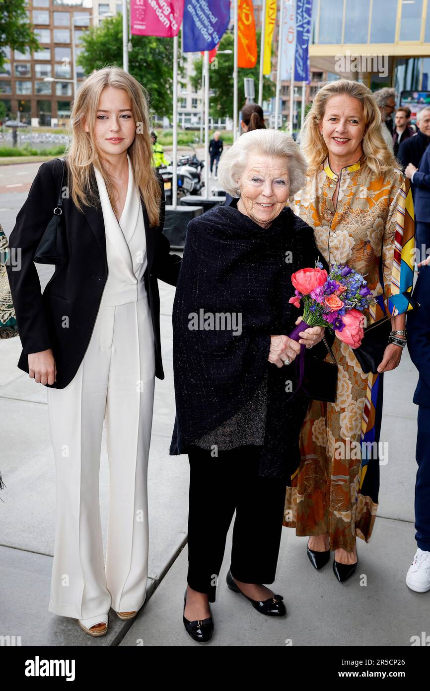 AMSTERDAM - Princess Beatrix, Princess Mabel and daughter Countess ...