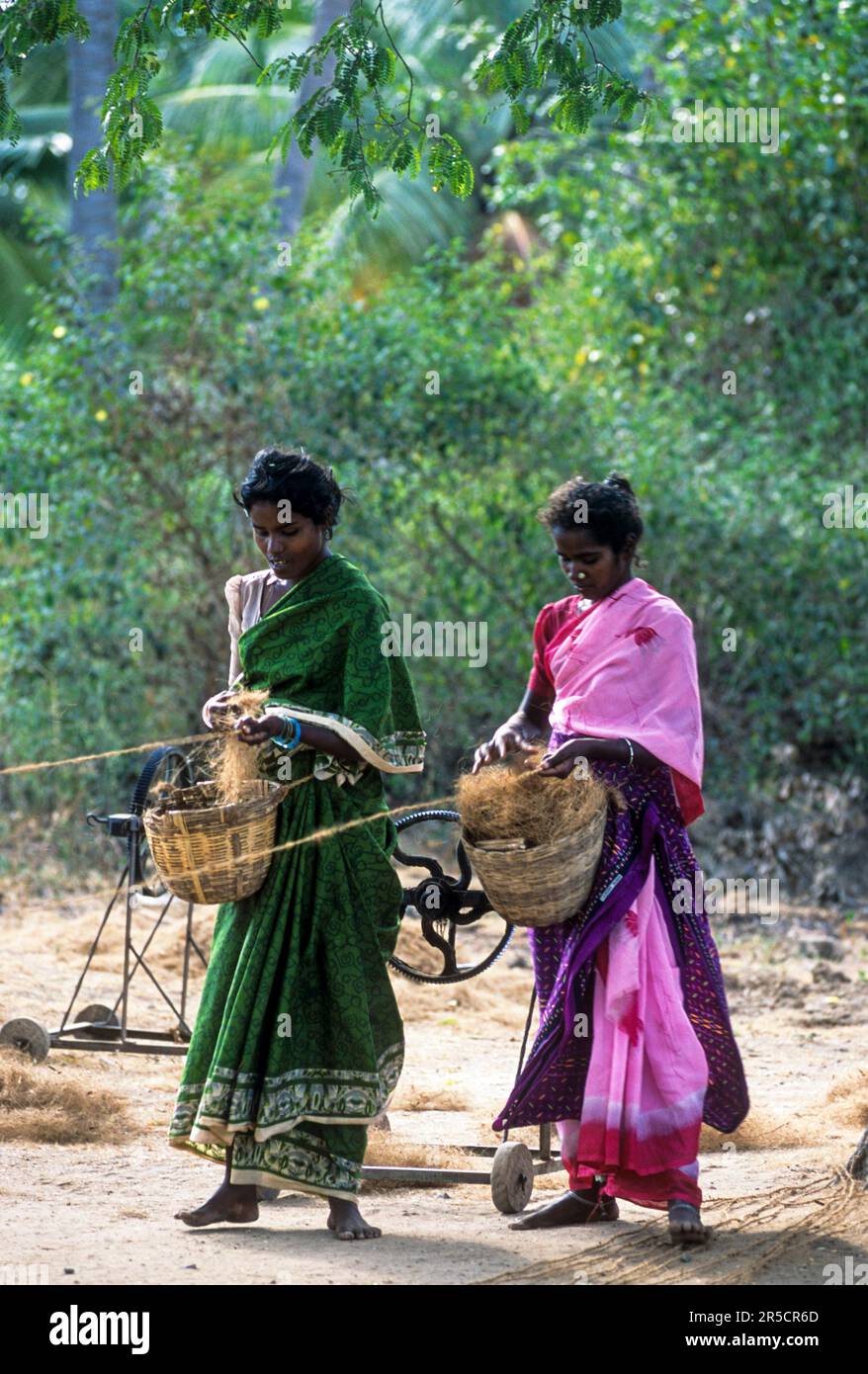 Rope making hi-res stock photography and images - Alamy