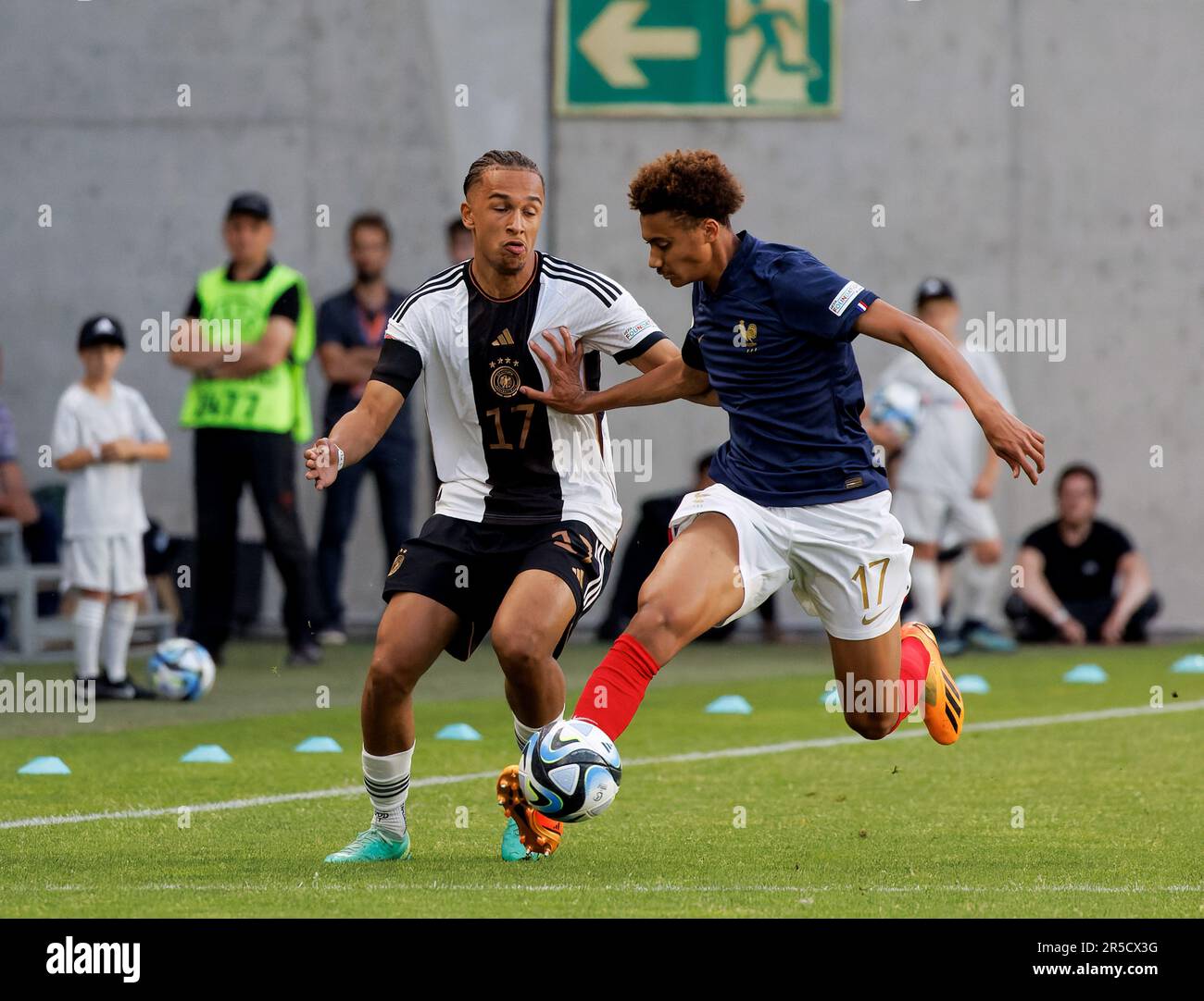 Budapest, Hungary. 2nd June, 2023. Eric Moreira of Germany fights for ...