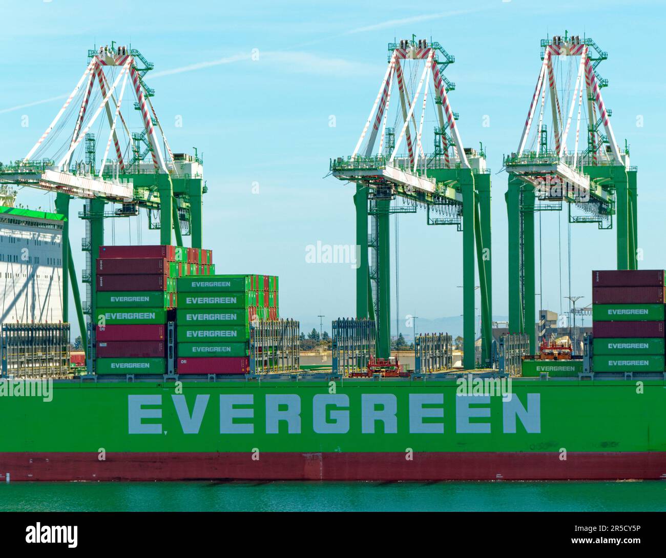 LOS ANGELES, CALIFORNIA - April 22, 2023: The Port of Los Angeles ...